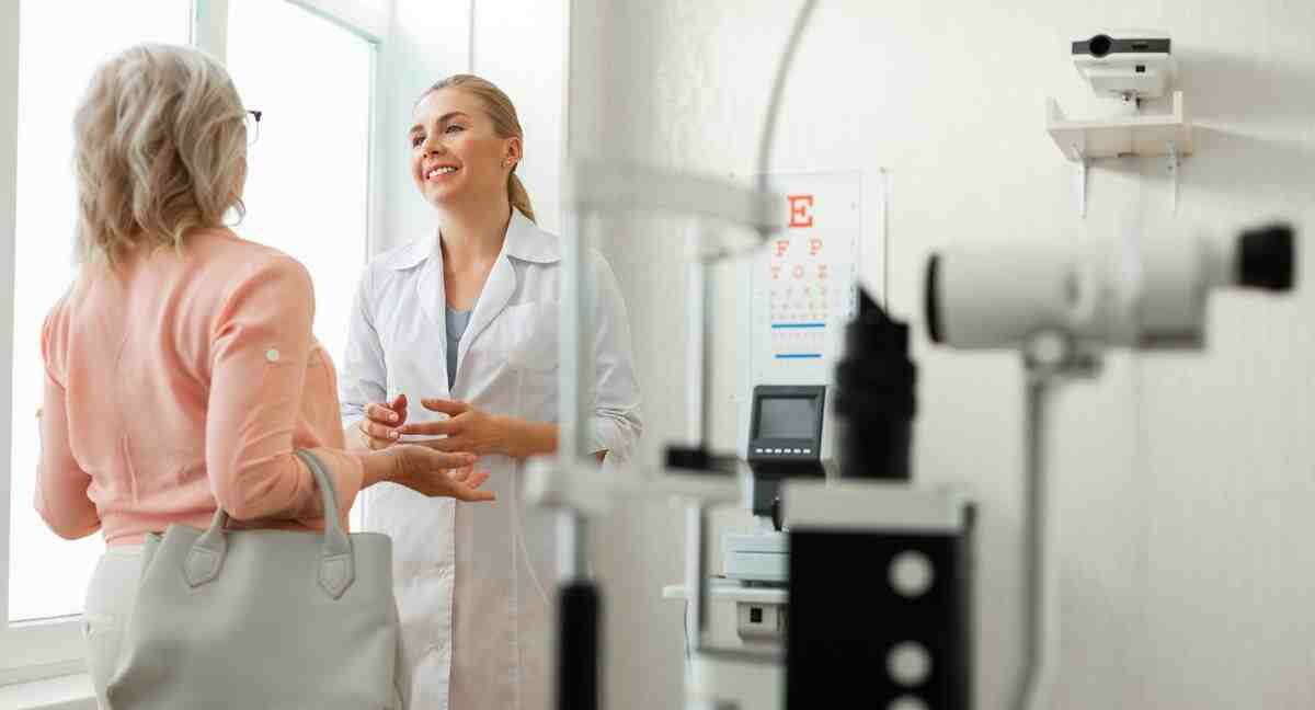 Topography Guided LASIK: Procedure, Benefits, Cost & More