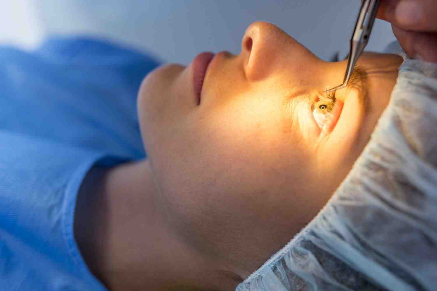 SMILE Eye Surgery: Procedure, Advantages, Risks & Recovery