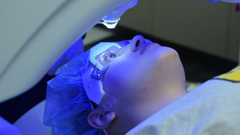 SMILE Eye Surgery: Procedure, Advantages, Risks & Recovery